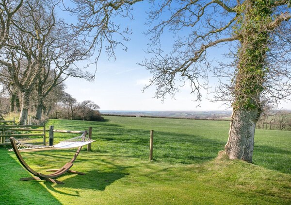 Primrose Cottage - Bennetts Court - Holsworthy