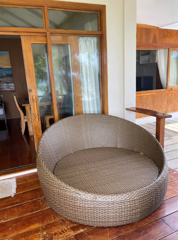 Beachfront Bliss - Steps To The Sand! - Laie, HI