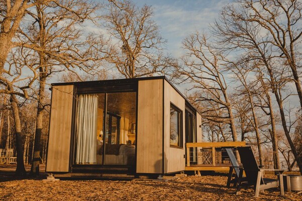 Wilding Hotels Tawakoni Gathering Suite - Point, TX