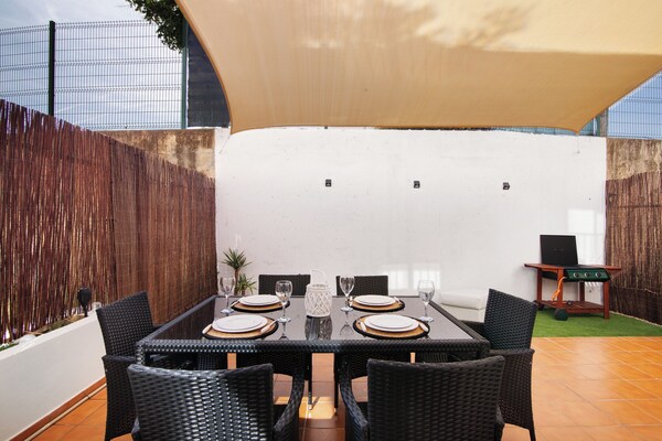 Maison De Vacances 'Estrella' Avec Piscine Partagée, Wi-fi Et Climatisation - Ayamonte