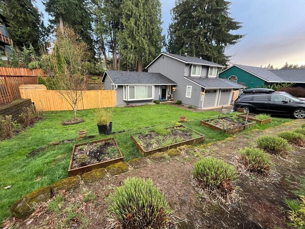 Your Home In Sandy  Comfortable, Convenient & Affordable - Sandy, OR