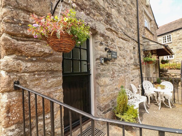 The Granary, Pet Friendly, Character Holiday Cottage In St Tudy - Port Isaac