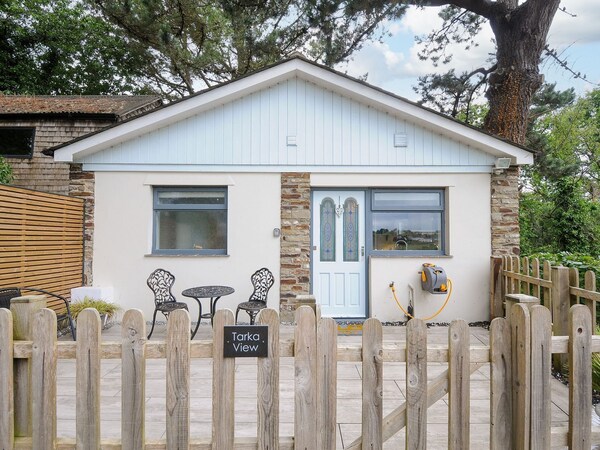 Tarka View, Pet Friendly, With Hot Tub In Bideford - Instow