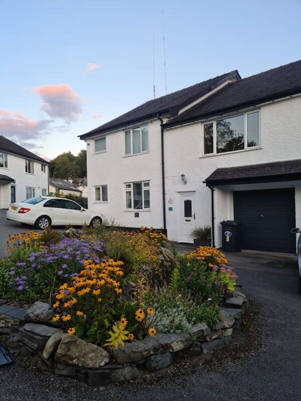 Apple Tree - Central Bowness With Free Parking - Bowness-on-Windermere