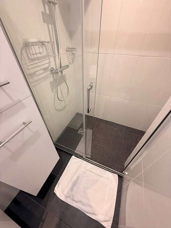 Charmant Appartement 1 Chambre à Proximité Du Trocadéro - Arc De Triomphe - Porte Maillot