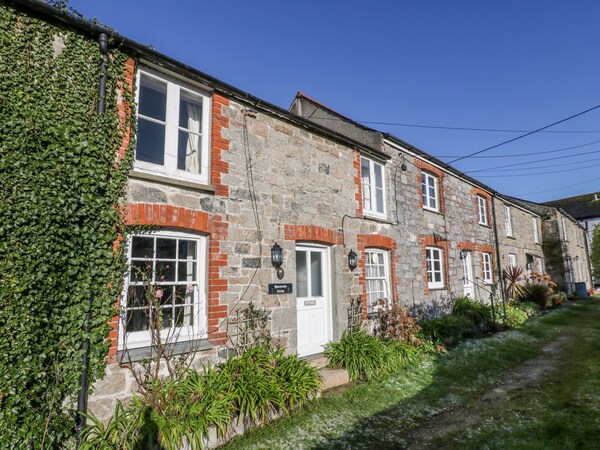 Honeysuckle Cottage, Character Holiday Cottage In Charlestown - Mevagissey