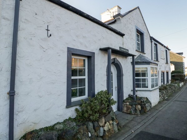 Lakeland View, Pet Friendly, Character Holiday Cottage In Keswick - Borrowdale