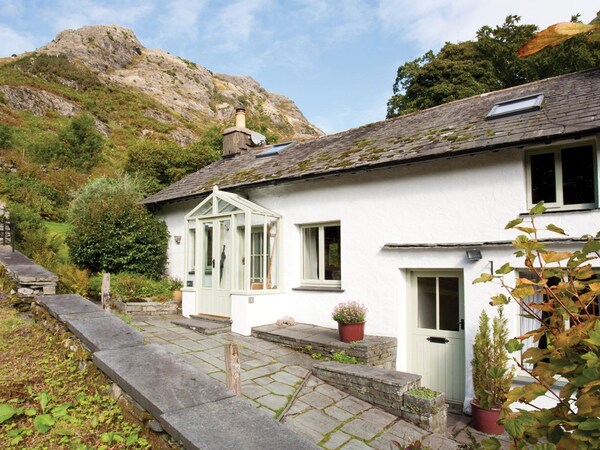 Poppy Cottage, Pet Friendly, Character Holiday Cottage In Coniston - Coniston