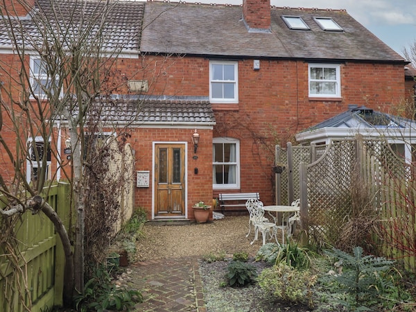 Little Noo, Family Friendly, With Open Fire In Gloucester - Matson - Gloucester