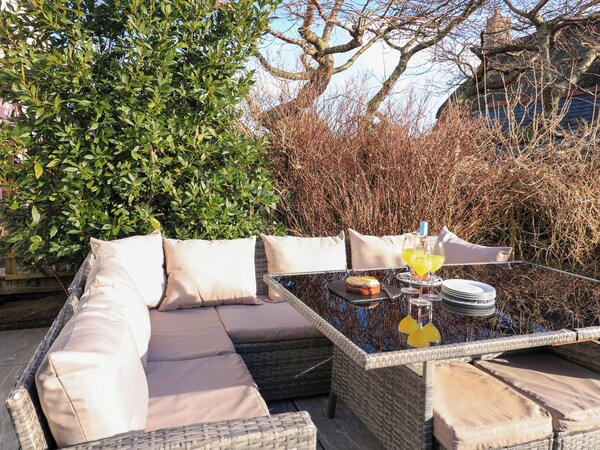 4 Alma Terrace, Pet Friendly, With Open Fire In Malborough - Bigbury-on-Sea