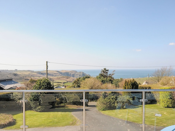 Atlanta, Pet Friendly, Character Holiday Cottage In Tintagel - Boscastle