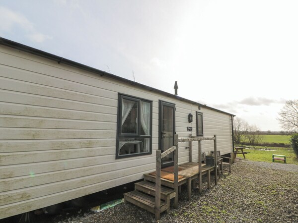 The Cosy Caravan, Pet Friendly, With A Garden In Thirsk - Yorkshire