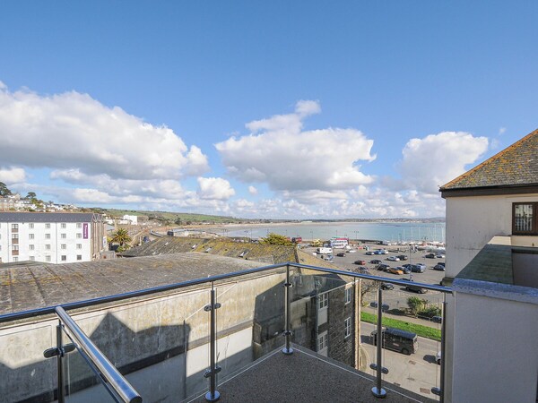 Wharfside, Family Friendly, Character Holiday Cottage In Penzance - Newlyn