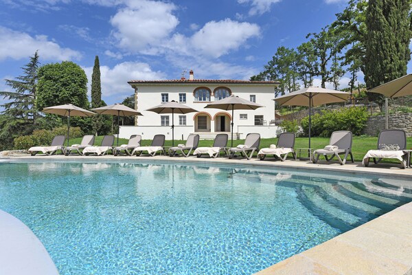 Amazing Villa La Poggiola 12 Pool&gym, Arezzo, Italy - Arezzo