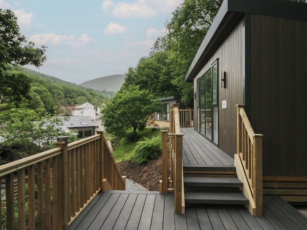 Hodge Luxury Pod, Pet Friendly, Luxury Holiday Cottage In Keswick - Dumfries and Galloway