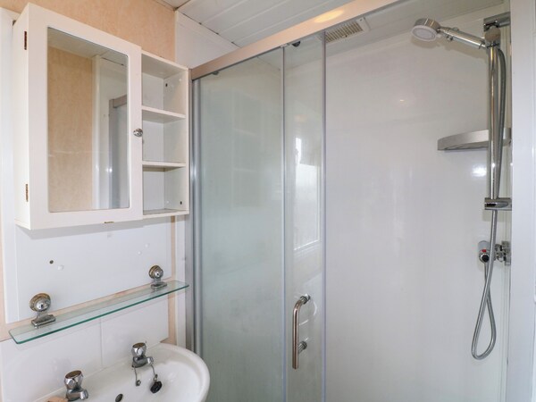 Beatrice's Static Caravan, Pet Friendly In Spalding - Spalding, UK