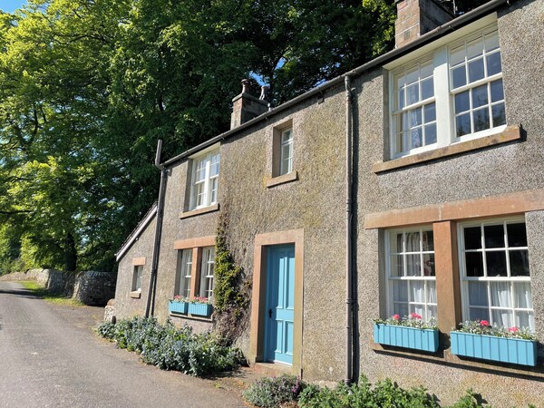 Winn's Cottage, Pet Friendly, With Open Fire In Pooley Bridge - Pooley Bridge