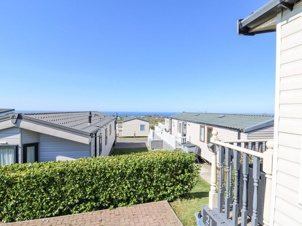 21 Bay View, Pet Friendly, With Pool In Cross Inn - Aberaeron