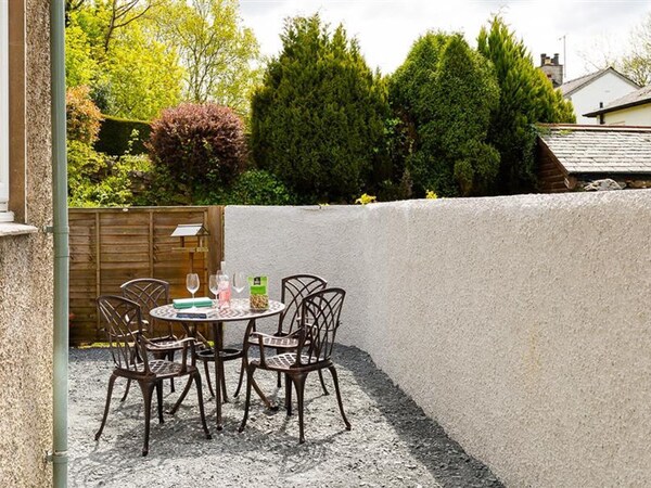 Bellflower Cottage, Pet Friendly, With Open Fire In Windermere - 文德米爾