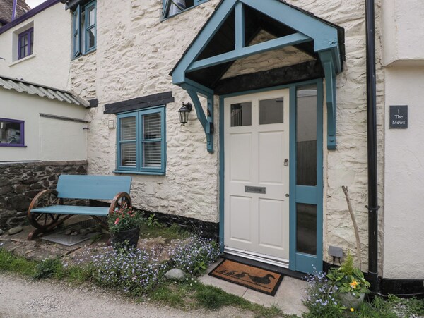 1 The Mews, Pet Friendly In Porlock - Porlock