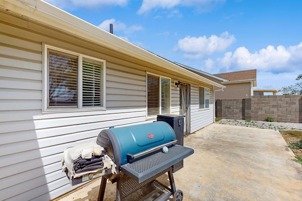 Charming Home W/ Large Yard & Fire Pit - Close To Lakes, Parks, Trails, Downtown - Show Low, AZ