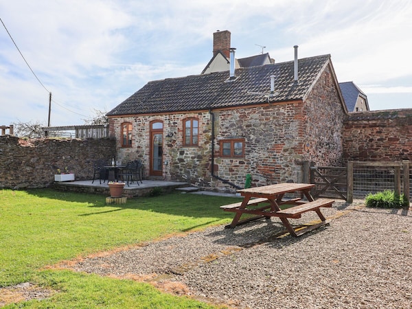 The Yarde Annexe, Pet Friendly, Character Holiday Cottage In Taunton - Taunton