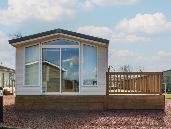 New Horizon, Pet Friendly, Character Holiday Cottage In Armathwaite - Northumberland