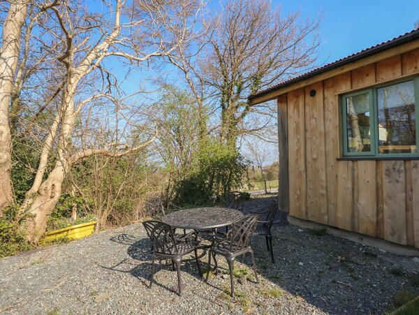 Ty Golchi, Family Friendly, With A Garden In Talybont Near Bangor - Bangor