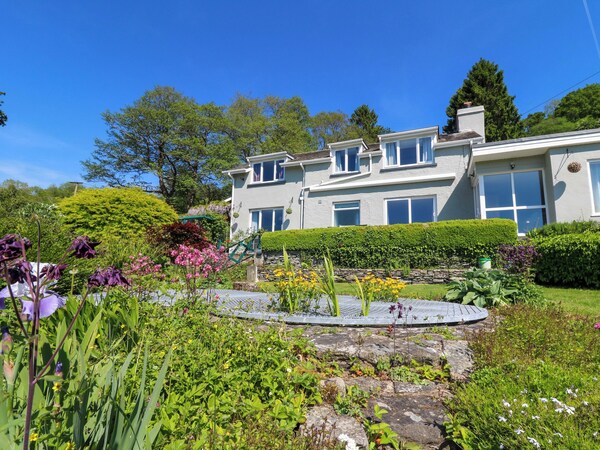 Curtau, Pet Friendly, Luxury Holiday Cottage In Builth Wells - Builth Wells