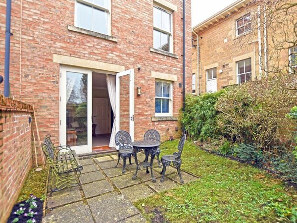 Churchside, Family Friendly, Country Holiday Cottage In Alnwick - Alnwick