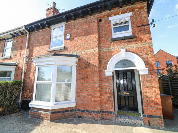 4 South Park, Pet Friendly, With A Garden In Lincoln - Lincoln
