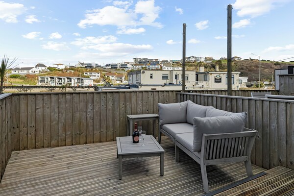 5 Mermaid Court, Pet Friendly, Country Holiday Cottage In Newquay - Newquay