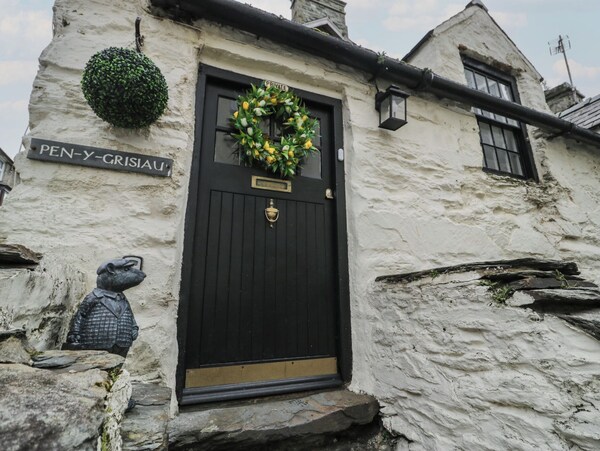 Penygrisiau, Pet Friendly, Character Holiday Cottage In Barmouth - Barmouth