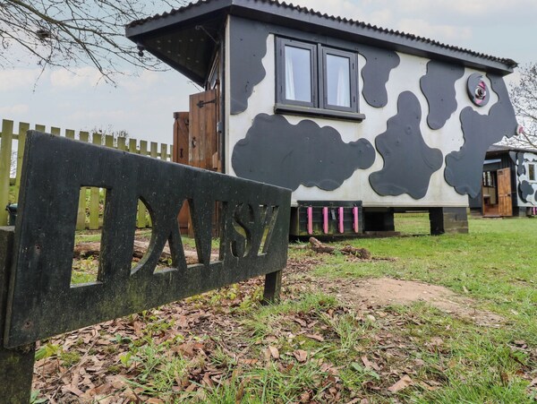 Daisy (Cow Shed 1), Character Holiday Cottage In Campsea Ashe - Framlingham