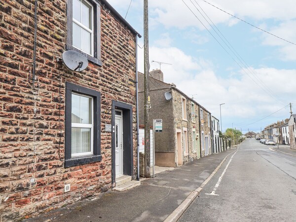 Violey  Cottage, Family Friendly, With Open Fire In Dearham - Maryport