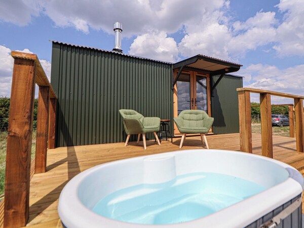 The Coop, Pet Friendly, With Hot Tub In Woore - Shropshire