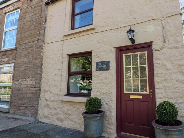 Maple Cottage, Pet Friendly In Ingleton, County Durham - Bishop Auckland