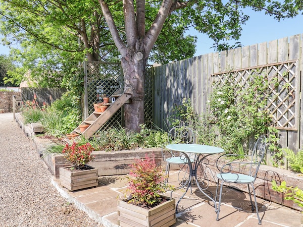 Pippin Cottage, Romantic, Character Holiday Cottage In Ripon - Ripon