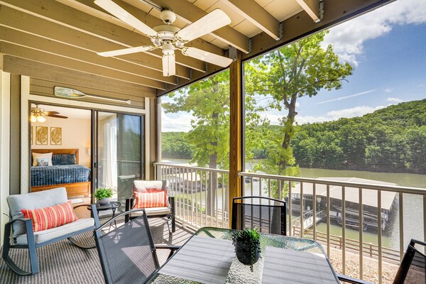 Lake & Pool Access: Lazy Days Condo W/ Balcony! - Osage Beach, MO