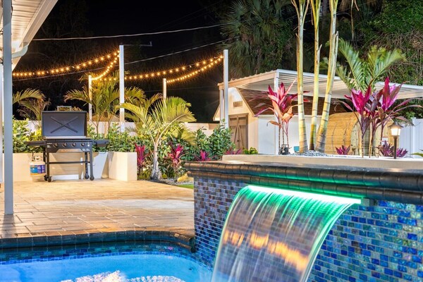 Wellness Resort: Pickleball+pool+cold Plunge+h.t. - Bradenton, FL