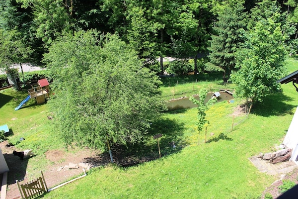 Ferienwohnung 'Familienwohnung Nr 6' Mit Bergblick, Gemeinschaftsterrasse Und Wi-fi - Zuflucht