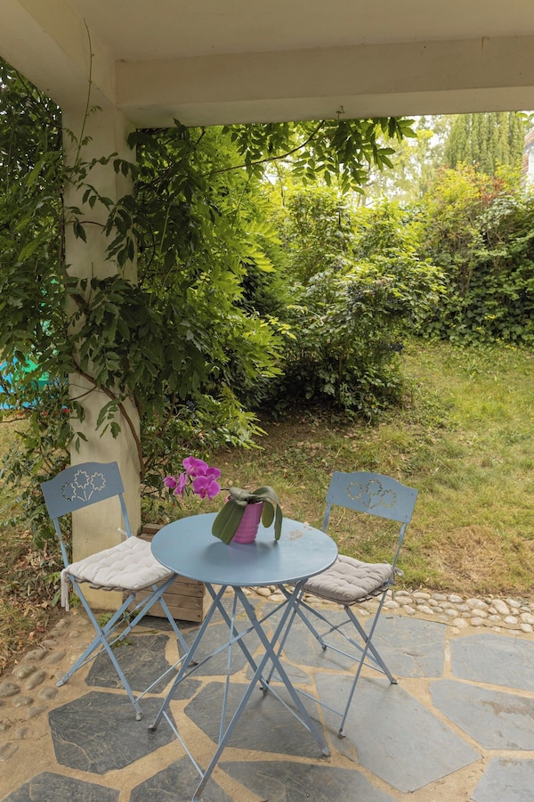 Studio Meublé Design 25m² Accès Direct La Défense - Bougival