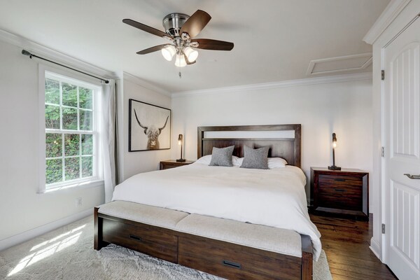 "The Riverfront Serenity Lodge" - Wrightsville, PA