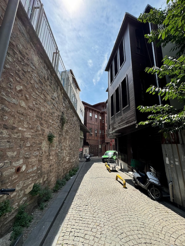 A Unique Stay In The Heart Of History -Right Next To The Suleymaniye Mosque! No2 - Zeytinburnu