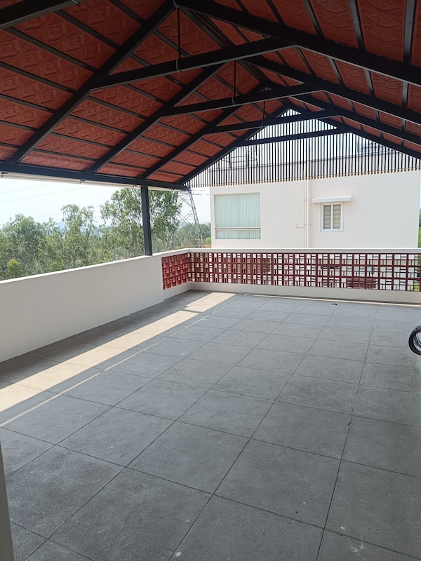 Charming 3-bedroom Bungalow With Wifi In Bengaluru - Bengaluru