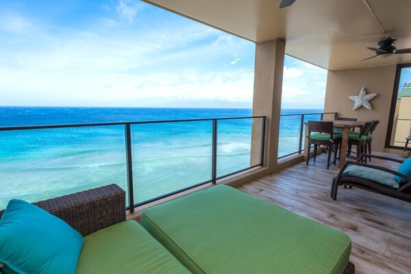 Kbm Resorts | Spacious 4-bedroom Mahana Collection | Multi Unit Listing | Top Floor | Oceanfront Views + 2 Free Rental Cars! Mah-1211/19 - Maui, HI
