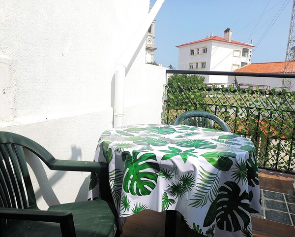 Casa Do Pino 164724/al Typical Portuguese House Terrace In Faro City Center. - Faro