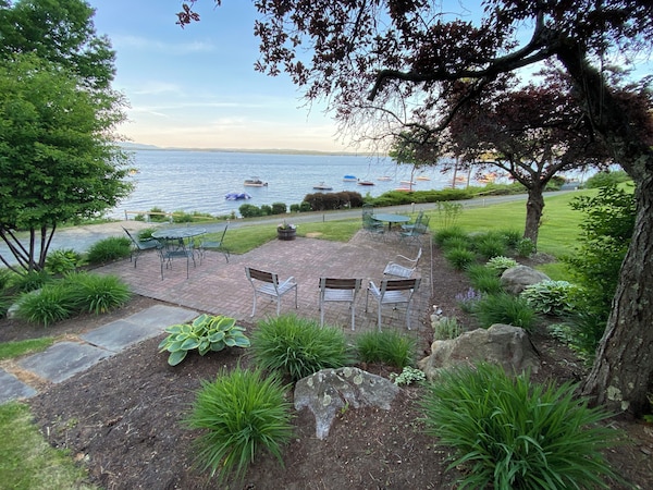 Winnipesaukee Condo Walk To Beach, Pool, Near Gunstock - Wolfeboro, NH