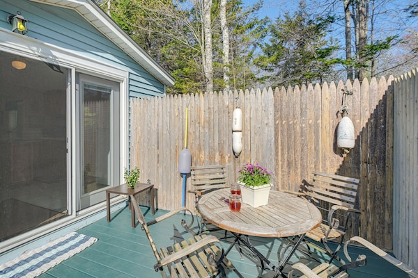 13 Mi To Acadia: Artistic Retreat In Nature - Bar Harbor, ME