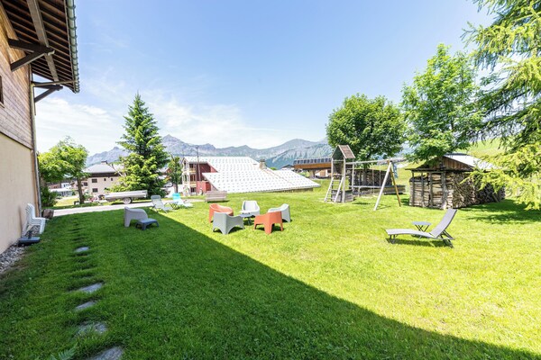 Appartement "Les Aravis" Avec Vue Sur Les Montagnes, Jardin Partagé Et Wi-fi - Notre-Dame-de-Bellecombe